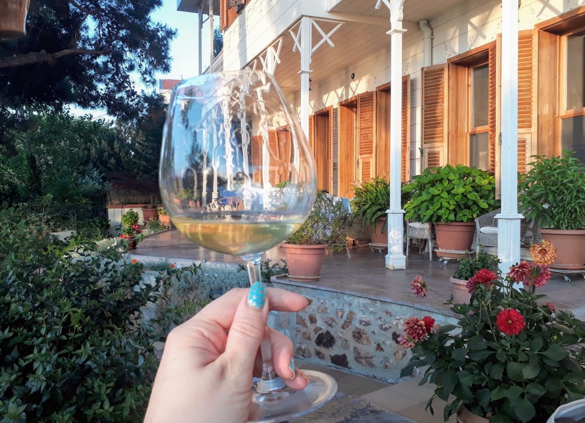 Doluca Signium White Blend 2017 - The Quirky Cork