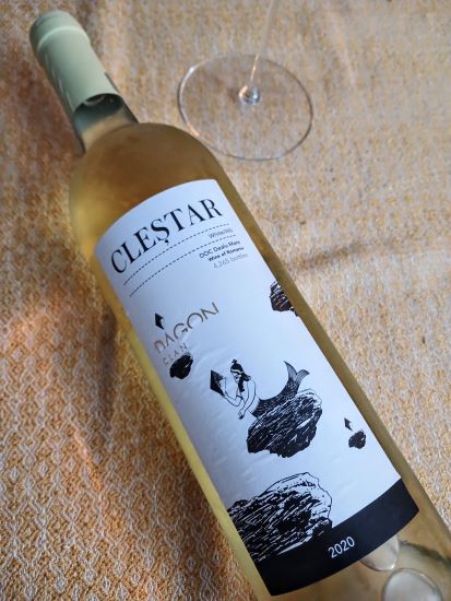 A Journey Through Dealu Mare DOC - The Quirky Cork
